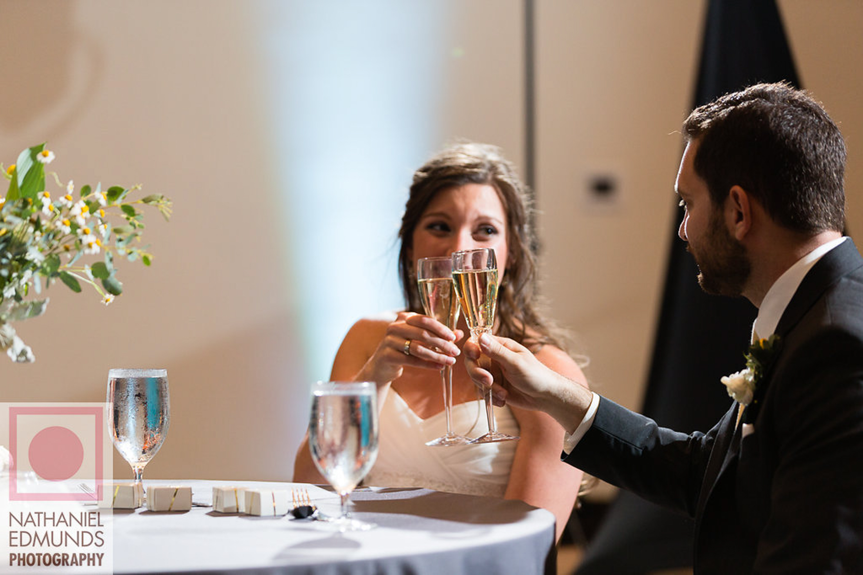 Megan + Keith, Eiteljorg Wedding - Kahns Catering